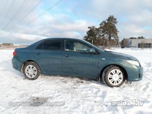 Zils Toyota Corolla 2008 Tallina, ar dzinēja tilpumu 1.60 L un nobraukumu 182 tūkst. km par 4999 €, foto 11 vietnē AUTOMOTO.COM.LV