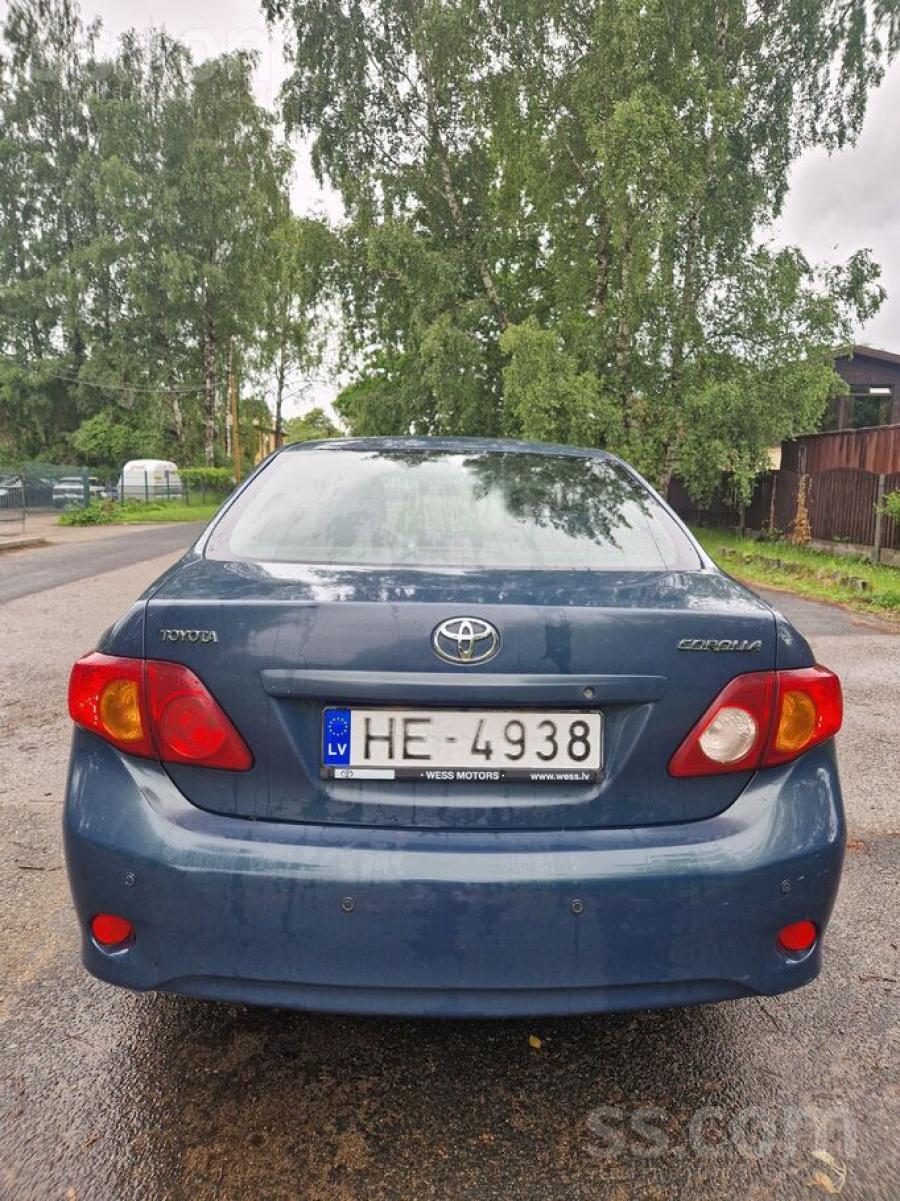 Zils Toyota Corolla 2008 Rīga, ar dzinēja tilpumu 1.60 L un nobraukumu 291 tūkst. km par 2500 €, foto 3 vietnē AUTOMOTO.COM.LV