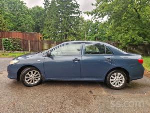 Zils Toyota Corolla 2008 Rīga, ar dzinēja tilpumu 1.60 L un nobraukumu 291 tūkst. km par 2500 €, foto 4 vietnē AUTOMOTO.COM.LV