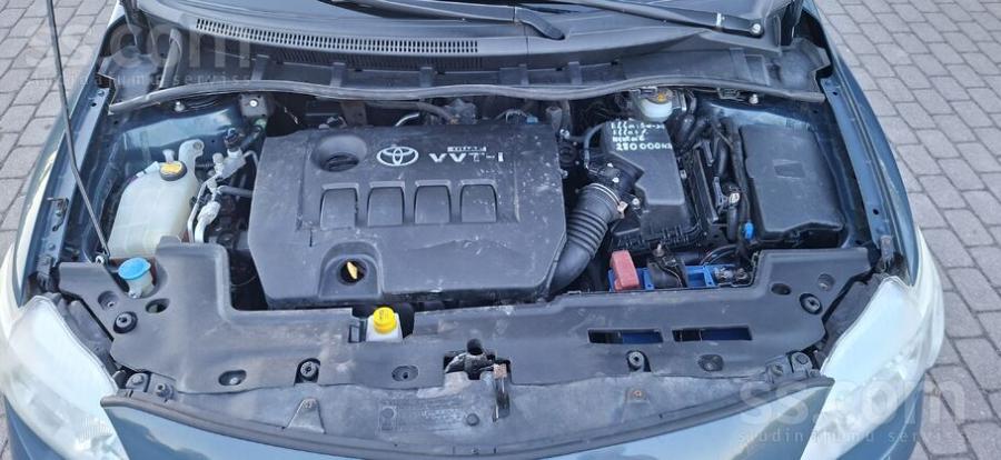Zils Toyota Corolla 2008 Jelgava, ar dzinēja tilpumu 1.60 L un nobraukumu 271 tūkst. km par 3500 €, foto 11 vietnē AUTOMOTO.COM.LV