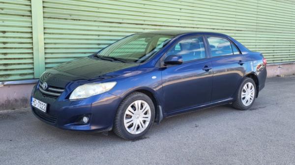 Blue Toyota Corolla 2008 in Riga, with an engine capacity of 1.60 L and mileage of 230 thousand km for 2690 €, photo 9 on AUTOMOTO.COM.LV