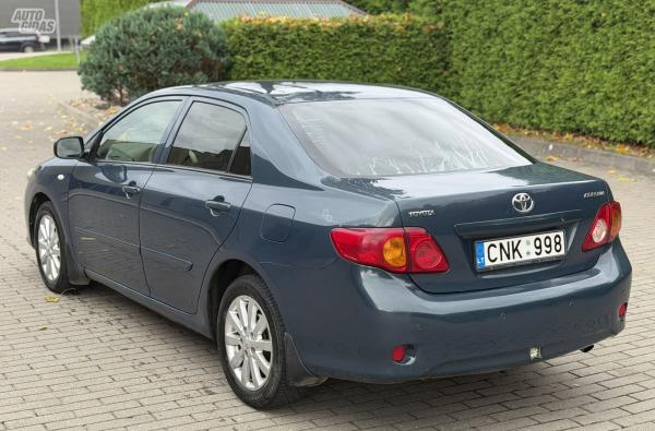 Blue Toyota Corolla 2008 in Vilnius, with an engine capacity of 1.40 L and mileage of 268 thousand km for 2850 €, photo 5 on AUTOMOTO.COM.LV