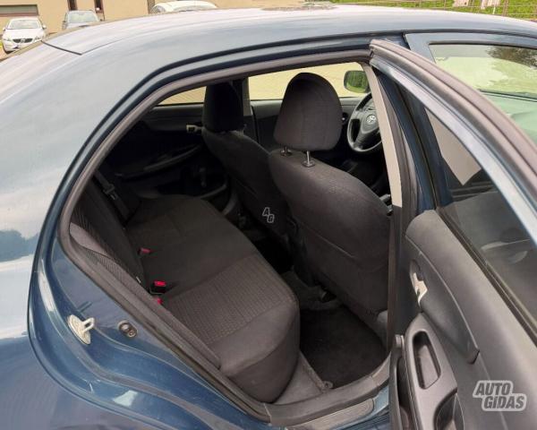 Blue Toyota Corolla 2008 in Vilnius, with an engine capacity of 1.40 L and mileage of 268 thousand km for 2850 €, photo 9 on AUTOMOTO.COM.LV