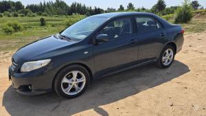 Blue Toyota Corolla 2009 in Vilnius, with an engine capacity of 1.60 L and mileage of 123 thousand km for 4500 €, photo  on AUTOMOTO.COM.LV