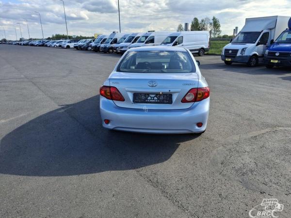 Zils Toyota Corolla 2010 Avižieniai, ar dzinēja tilpumu 1.60 L un nobraukumu 191 tūkst. km par 1900 €, foto 4 vietnē AUTOMOTO.COM.LV