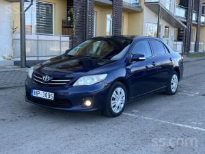 Blue Toyota Corolla 2011 in Riga, with an engine capacity of 1.40 L and mileage of 250 thousand km for 2850 €, photo  on AUTOMOTO.COM.LV