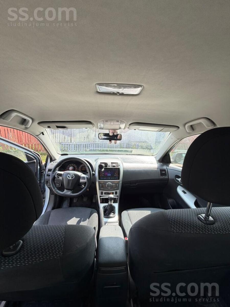 Zils Toyota Corolla 2011 Rīga, ar dzinēja tilpumu 1.60 L un nobraukumu 213 tūkst. km par 3400 €, foto 4 vietnē AUTOMOTO.COM.LV