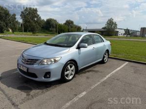 Zils Toyota Corolla 2011 Rīga, ar dzinēja tilpumu 1.60 L un nobraukumu 213 tūkst. km par 3400 €, foto 7 vietnē AUTOMOTO.COM.LV