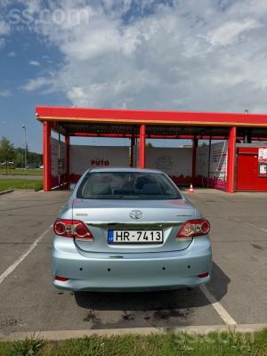Zils Toyota Corolla 2011 Rīga, ar dzinēja tilpumu 1.60 L un nobraukumu 213 tūkst. km par 3400 €, foto 9 vietnē AUTOMOTO.COM.LV
