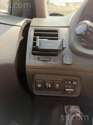 Zils Toyota Corolla 2011 Rīga, ar dzinēja tilpumu 1.60 L un nobraukumu 213 tūkst. km par 3400 €, foto 12 vietnē AUTOMOTO.COM.LV