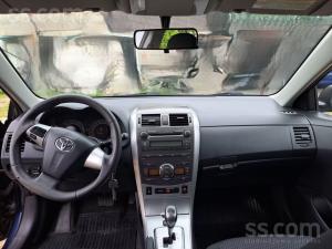 Zils Toyota Corolla 2011 Limbaži, ar dzinēja tilpumu 1.40 L un nobraukumu 257 tūkst. km par 4000 €, foto 11 vietnē AUTOMOTO.COM.LV