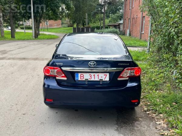 Blue Toyota Corolla 2011 in Riga, with an engine capacity of 1.40 L and mileage of 0 thousand km for 4399 €, photo 5 on AUTOMOTO.COM.LV