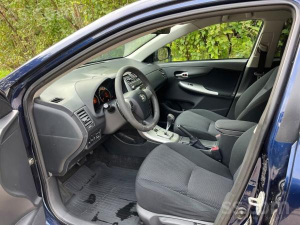 Blue Toyota Corolla 2011 in Riga, with an engine capacity of 1.40 L and mileage of 0 thousand km for 4399 €, photo 10 on AUTOMOTO.COM.LV