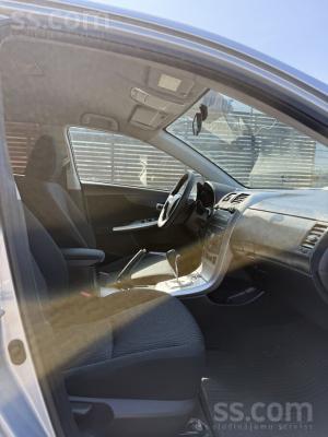 Zils Toyota Corolla 2012 Rīga, ar dzinēja tilpumu 1.40 L un nobraukumu 394 tūkst. km par 4700 €, foto 13 vietnē AUTOMOTO.COM.LV
