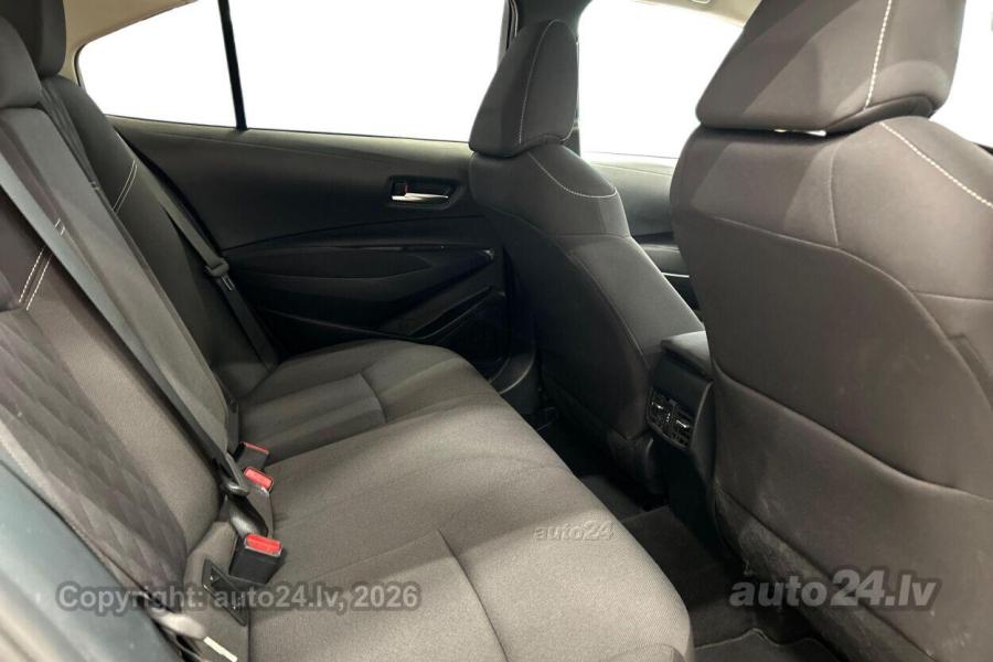 Zils Toyota Corolla 2019 Pērnava, ar dzinēja tilpumu 1.60 L un nobraukumu 84 tūkst. km par 14390 €, foto 7 vietnē AUTOMOTO.COM.LV