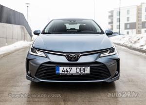 Zils Toyota Corolla 2019 Tallina, ar dzinēja tilpumu 1.60 L un nobraukumu 113 tūkst. km par 15990 €, foto 2 vietnē AUTOMOTO.COM.LV