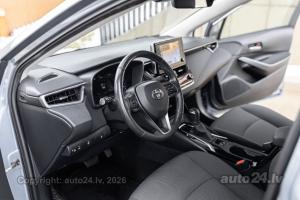 Zils Toyota Corolla 2019 Tallina, ar dzinēja tilpumu 1.60 L un nobraukumu 113 tūkst. km par 15990 €, foto 8 vietnē AUTOMOTO.COM.LV