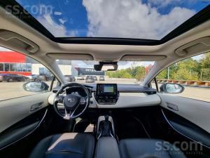Синий Тойота Королла 2019 в Рига, объемом двигателя 1.80 л и пробегом 120 тыс. км за 17490 €, фото 8 на AUTOMOTO.COM.LV