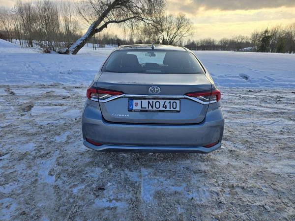 Zils Toyota Corolla 2020 Panevēža, ar dzinēja tilpumu 1.60 L un nobraukumu 150 tūkst. km par 13450 €, foto 6 vietnē AUTOMOTO.COM.LV