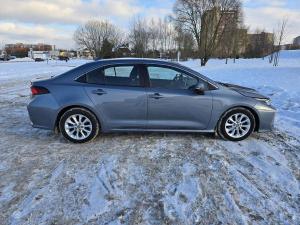 Blue Toyota Corolla 2020 in Panevezys, with an engine capacity of 1.60 L and mileage of 150 thousand km for 13450 €, photo 8 on AUTOMOTO.COM.LV