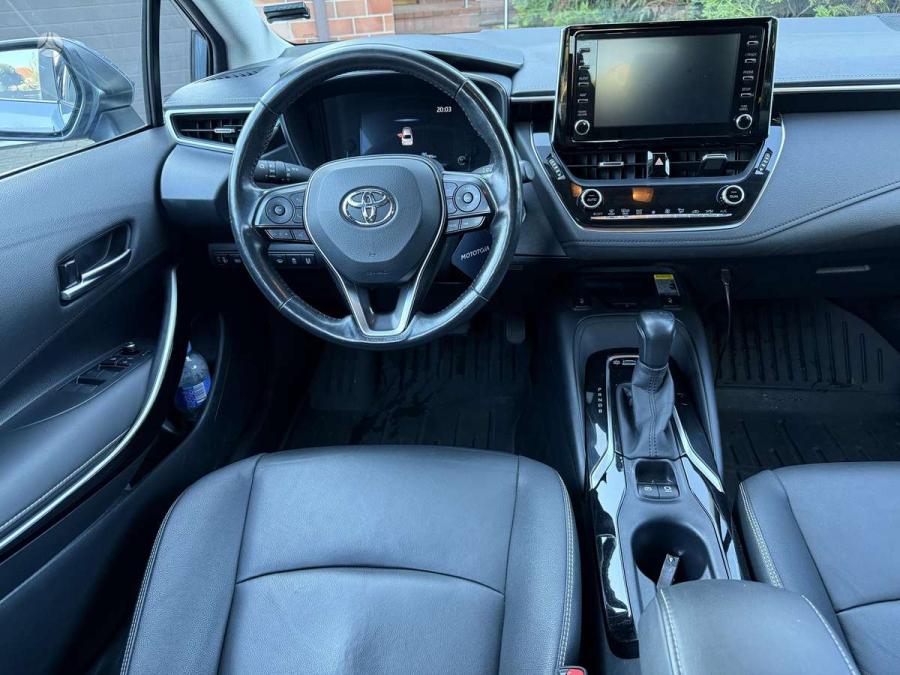 Zils Toyota Corolla 2020 Marijampole, ar dzinēja tilpumu 1.80 L un nobraukumu 92 tūkst. km par 14900 €, foto 8 vietnē AUTOMOTO.COM.LV