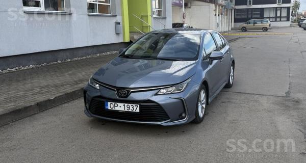 Blue Toyota Corolla 2021 in Riga, with an engine capacity of 1.50 L and mileage of 52 thousand km for 16600 €, photo 1 on AUTOMOTO.COM.LV