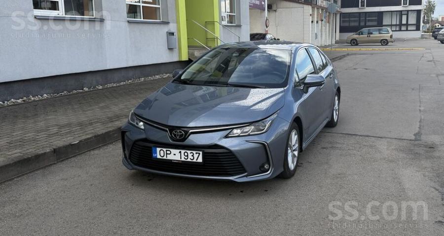 Zils Toyota Corolla 2021 Rīga, ar dzinēja tilpumu 1.50 L un nobraukumu 52 tūkst. km par 16600 €, foto 1 vietnē AUTOMOTO.COM.LV