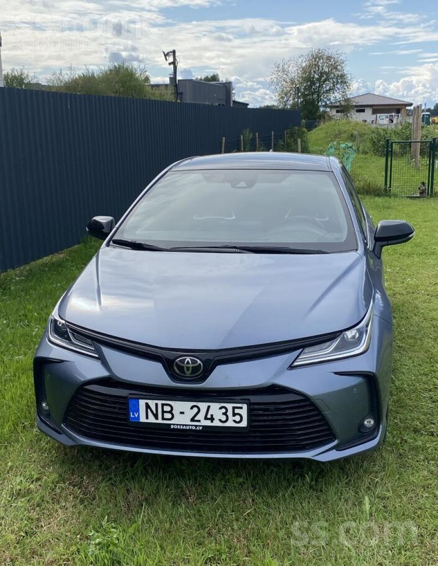 Zils Toyota Corolla 2021 Rīga, ar dzinēja tilpumu 1.80 L un nobraukumu 50 tūkst. km par 21700 €, foto 3 vietnē AUTOMOTO.COM.LV