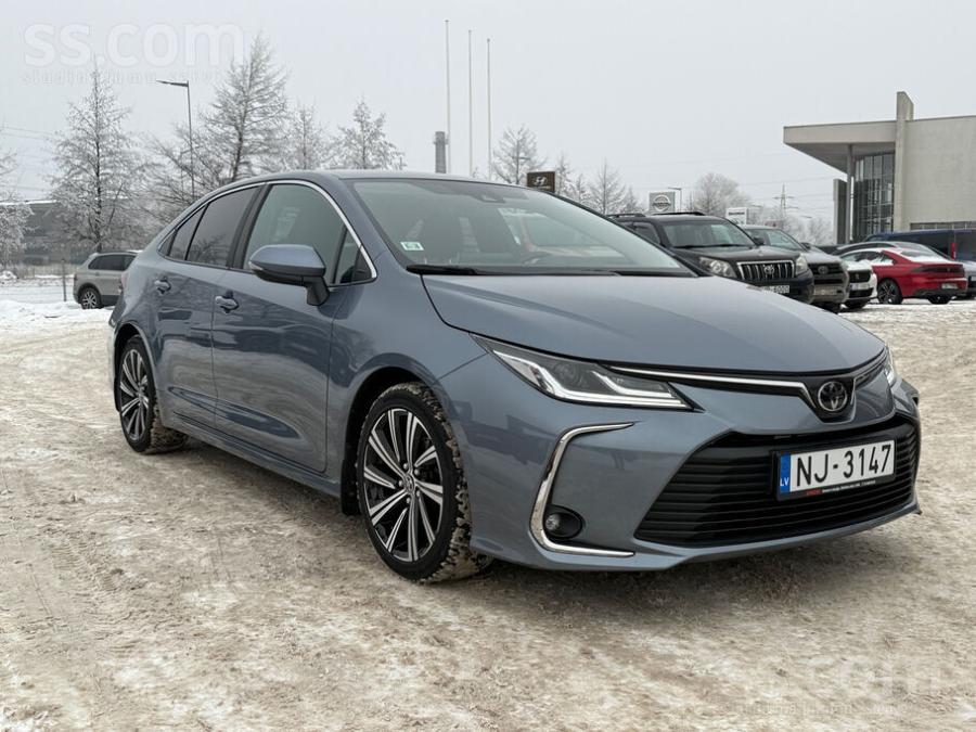 Zils Toyota Corolla 2022 Liepāja, ar dzinēja tilpumu 1.50 L un nobraukumu 32 tūkst. km par 18900 €, foto 21 vietnē AUTOMOTO.COM.LV