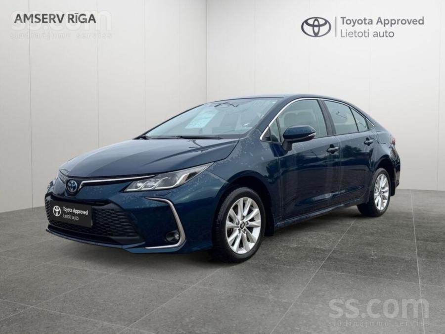 Zils Toyota Corolla 2024 Rīga, ar dzinēja tilpumu 1.80 L un nobraukumu 35 tūkst. km par 23900 €, foto 1 vietnē AUTOMOTO.COM.LV