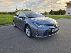 Тойота Королла 2024 в Паневежис на AUTOMOTO.COM.LV Синий Тойота Королла 2024 в Паневежис, объемом двигателя 1.80 л и пробегом 66 тыс. км за 21950 €, фото 1 на AUTOMOTO.COM.LV