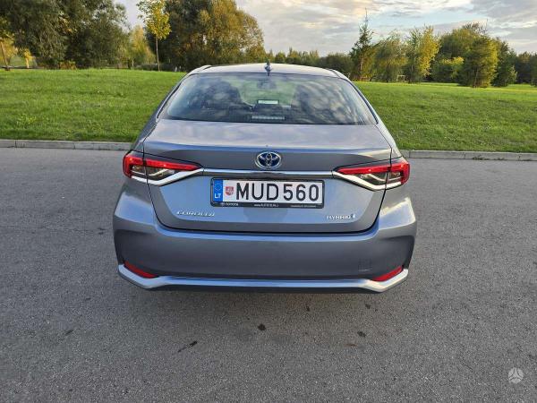 Zils Toyota Corolla 2024 Panevēža, ar dzinēja tilpumu 1.80 L un nobraukumu 66 tūkst. km par 21950 €, foto 7 vietnē AUTOMOTO.COM.LV