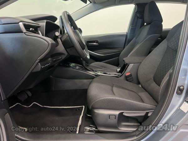 Toyota Corolla 2025 Tallina vietnē Zils Toyota Corolla 2025 Tallina, ar dzinēja tilpumu 1.80 L un nobraukumu 35 tūkst. km par 25990 €, foto 7 vietnē AUTOMOTO.COM.LV