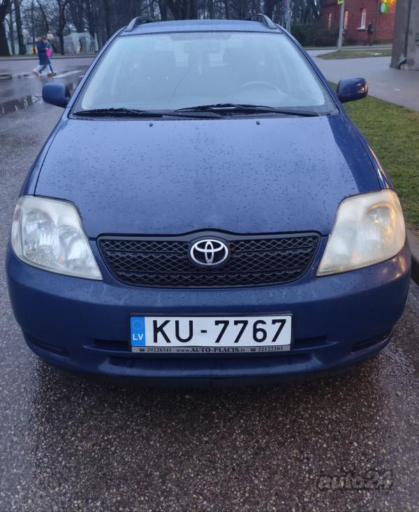 Blue Toyota Corolla 2004 in Riga, with an engine capacity of 0.00 L and mileage of 0 thousand km for 950 €, photo 1 on AUTOMOTO.COM.LV