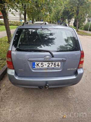 Zils Toyota Corolla 2004 Ogre, ar dzinēja tilpumu 2.00 L un nobraukumu 283 tūkst. km par 1650 €, foto 6 vietnē AUTOMOTO.COM.LV