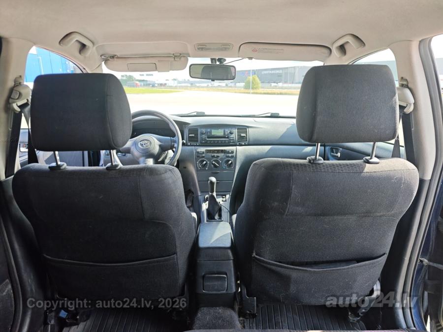 Blue Toyota Corolla 2007 in Tallinn, with an engine capacity of 1.60 L and mileage of 294 thousand km for 2600 €, photo 12 on AUTOMOTO.COM.LV