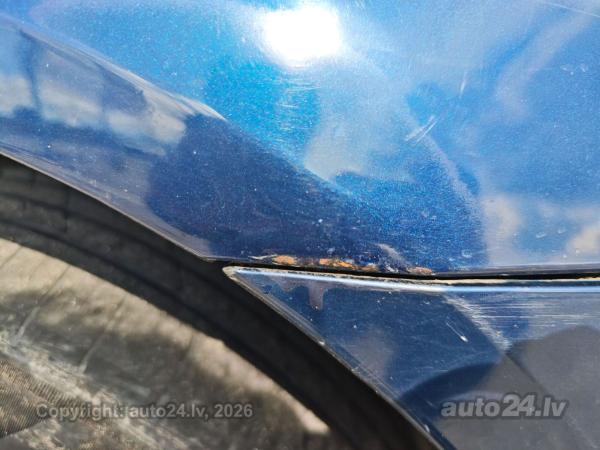 Zils Toyota Corolla 2007 Tallina, ar dzinēja tilpumu 1.60 L un nobraukumu 294 tūkst. km par 2600 €, foto 7 vietnē AUTOMOTO.COM.LV