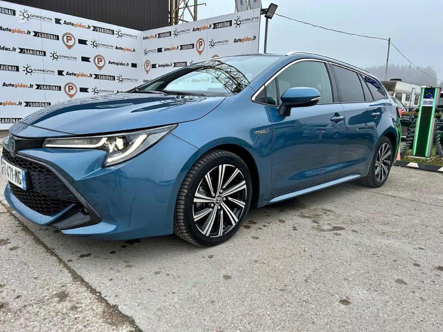 Zils Toyota Corolla 2021 Viļņa, ar dzinēja tilpumu 1.80 L un nobraukumu 85 tūkst. km par 19250 €, foto 1 vietnē AUTOMOTO.COM.LV
