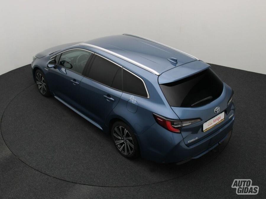 Blue Toyota Corolla 2021 in Vilnius, with an engine capacity of 2.00 L and mileage of 187 thousand km for 18099 €, photo 12 on AUTOMOTO.COM.LV