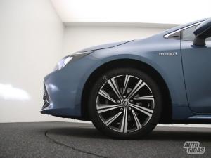Blue Toyota Corolla 2021 in Vilnius, with an engine capacity of 2.00 L and mileage of 187 thousand km for 18099 €, photo 26 on AUTOMOTO.COM.LV