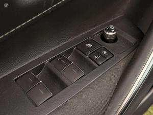 Zils Toyota Corolla 2021 Panevēža, ar dzinēja tilpumu 1.80 L un nobraukumu 55 tūkst. km par 16500 €, foto 20 vietnē AUTOMOTO.COM.LV