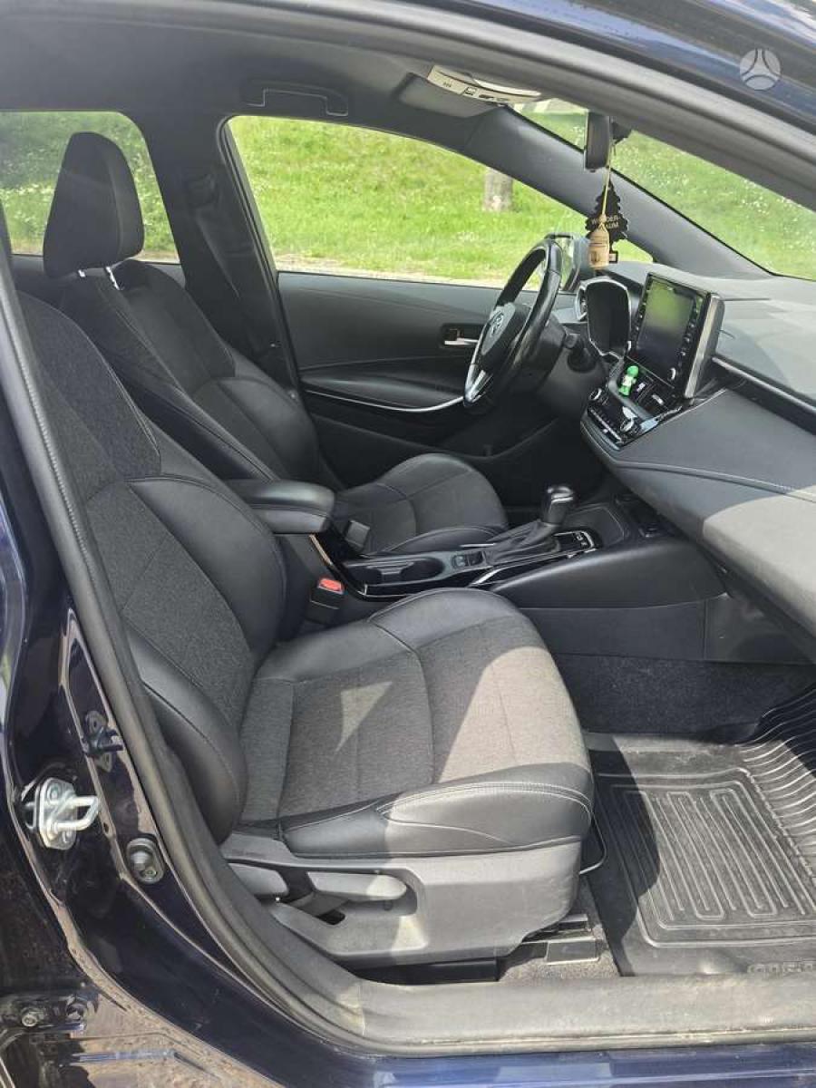 Zils Toyota Corolla 2021 Kauņa, ar dzinēja tilpumu 1.80 L un nobraukumu 160 tūkst. km par 16500 €, foto 9 vietnē AUTOMOTO.COM.LV