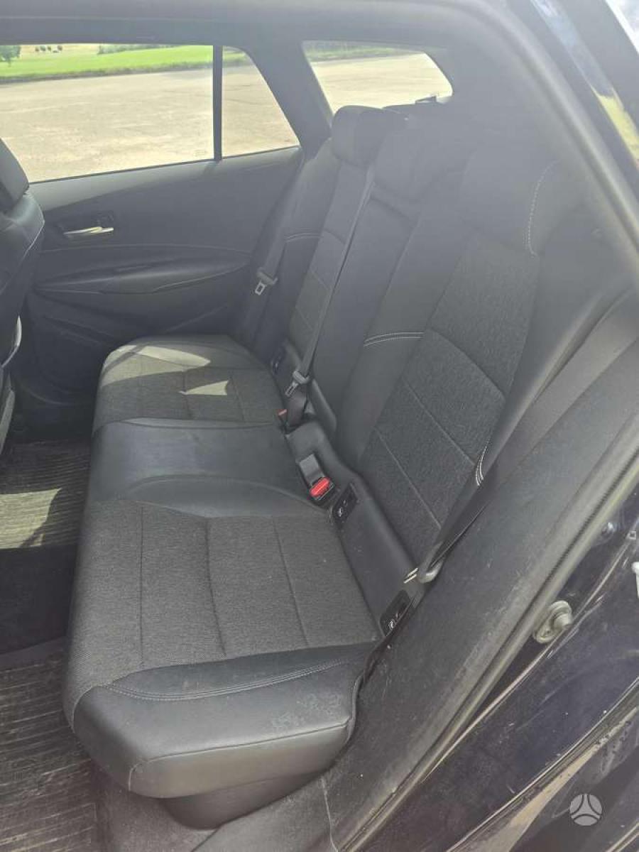 Zils Toyota Corolla 2021 Kauņa, ar dzinēja tilpumu 1.80 L un nobraukumu 160 tūkst. km par 16500 €, foto 12 vietnē AUTOMOTO.COM.LV