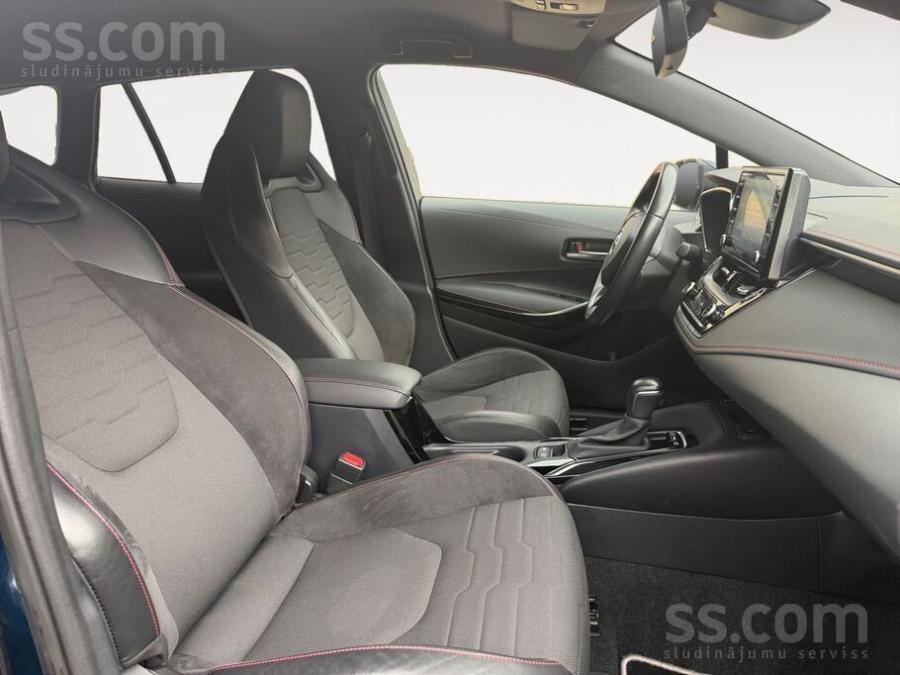 Zils Toyota Corolla 2021 Rīga, ar dzinēja tilpumu 1.80 L un nobraukumu 124 tūkst. km par 20900 €, foto 13 vietnē AUTOMOTO.COM.LV