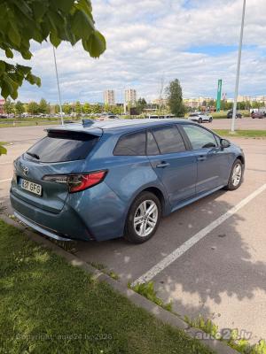 Blue Toyota Corolla 2022 in Tallinn, with an engine capacity of 1.20 L and mileage of 19 thousand km for 17000 €, photo 7 on AUTOMOTO.COM.LV