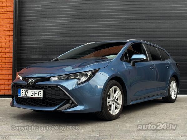 Blue Toyota Corolla 2022 in Tallinn, with an engine capacity of 1.20 L and mileage of 19 thousand km for 16900 €, photo 4 on AUTOMOTO.COM.LV