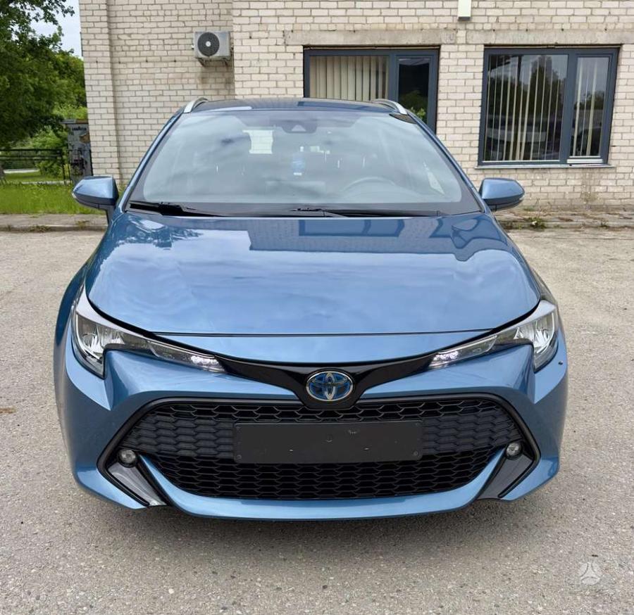 Blue Toyota Corolla 2022 in Prienai, with an engine capacity of 1.80 L and mileage of 79 thousand km for 16750 €, photo 9 on AUTOMOTO.COM.LV