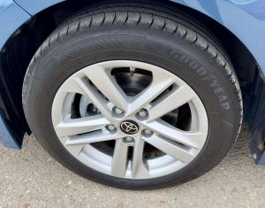 Blue Toyota Corolla 2022 in Prienai, with an engine capacity of 1.80 L and mileage of 79 thousand km for 16750 €, photo 18 on AUTOMOTO.COM.LV