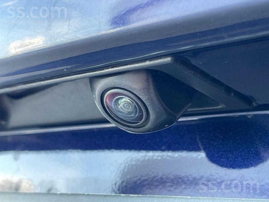 Blue Toyota Corolla 2022 in Riga, with an engine capacity of 1.80 L and mileage of 64 thousand km for 20990 €, photo 30 on AUTOMOTO.COM.LV