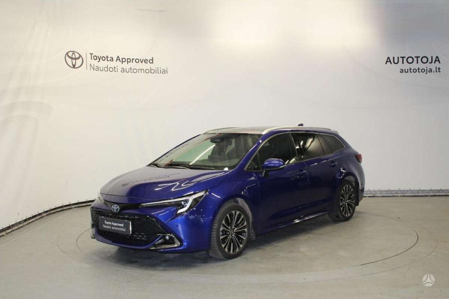 Blue Toyota Corolla 2023 in Kaunas, with an engine capacity of 1.99 L and mileage of 38 thousand km for 26900 €, photo 1 on AUTOMOTO.COM.LV